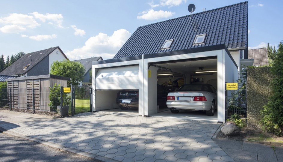 Doppelgaragen aus Beton als Fertiggarage